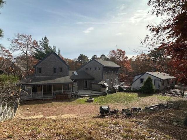 2 Maple Swamp Road