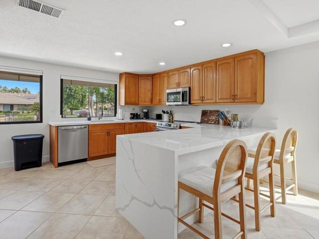2 Maximo Way, Palm Desert, CA 92260