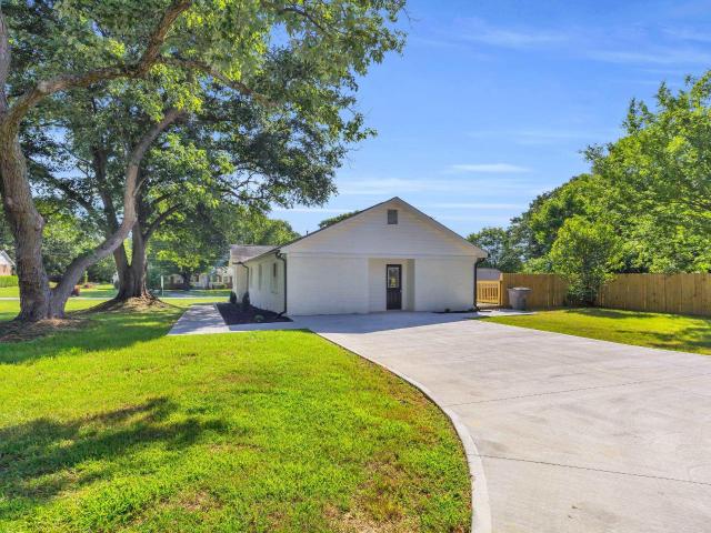 2 Melbourne Ln, Greenville, SC 29615 | MLS #1596