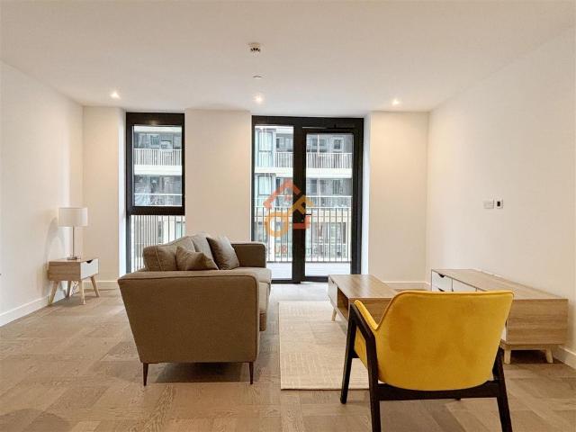 2 Merino Gardens, London, E1W