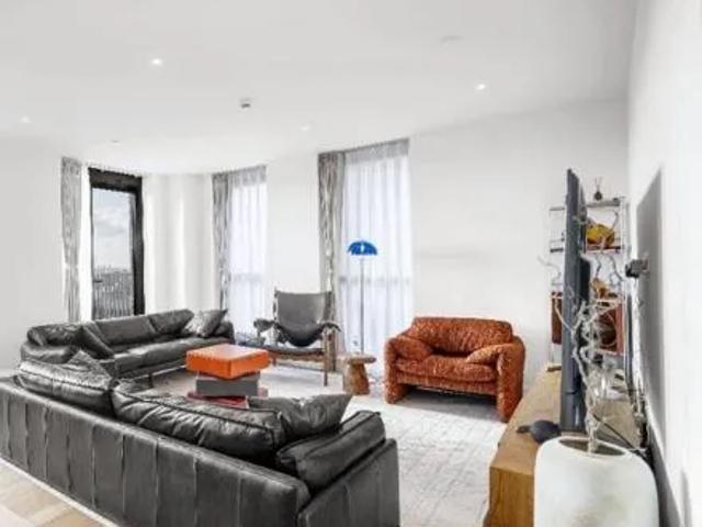 2 Merino Gardens, Londres, Great London, E1w | Room for rent #165917607 | Rentberry