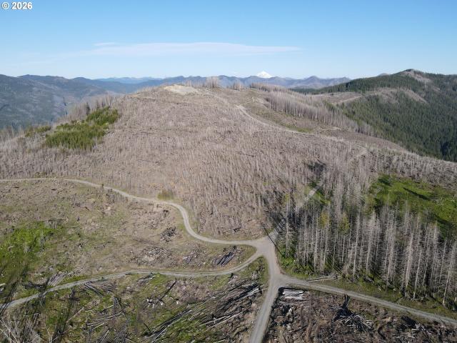 2 Middle Horse Creek RD