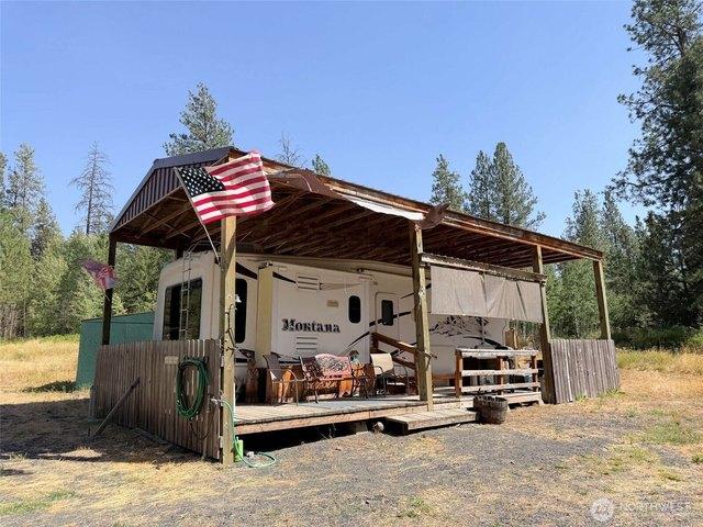 2 Miles/Creston Rd E, Creston, WA 99117