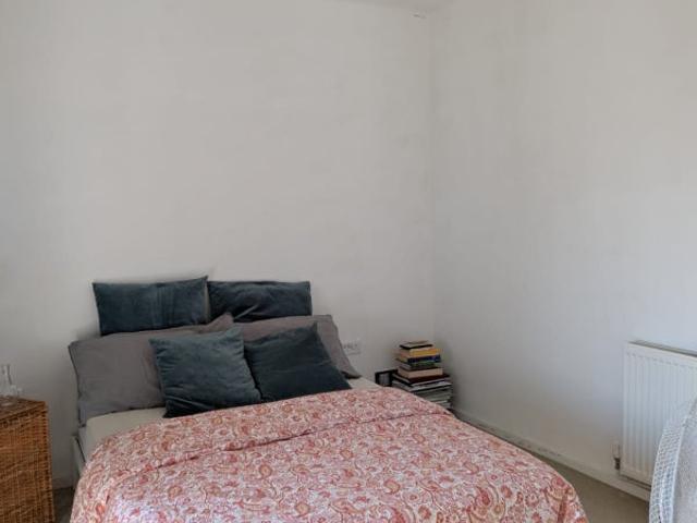 2‑Month Rental: Steps from Ilford Station + E.Line