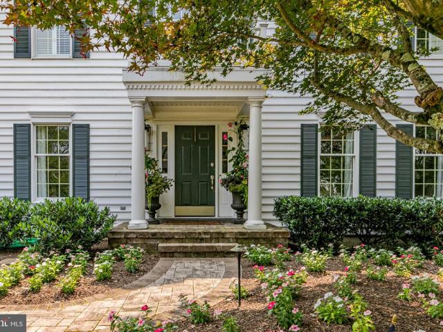 2 Morris Drive