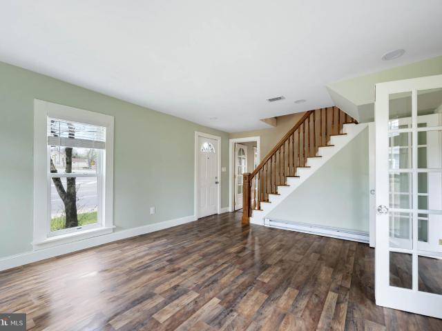 2 N Market St, Seaford, DE 19973 | MLS #DESU2105 | Compass
