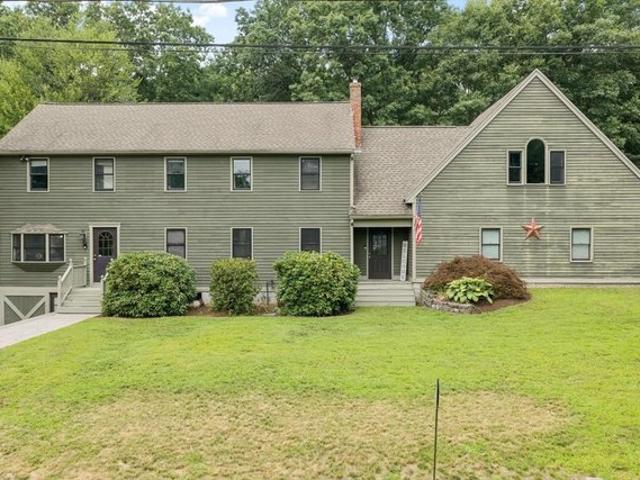 2 Nashoba Trl, Littleton, MA 01460