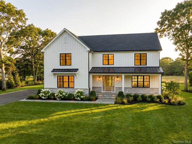 2 N/C Aspen Run, East Moriches, NY 11940