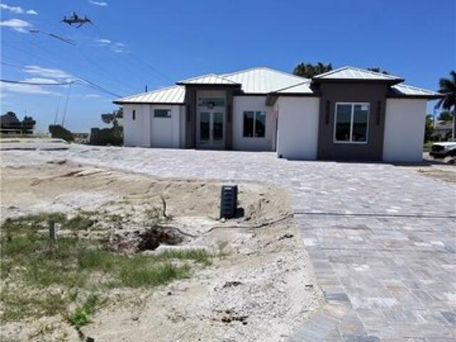 2 Nelson Rd N, Cape Coral, FL 33993