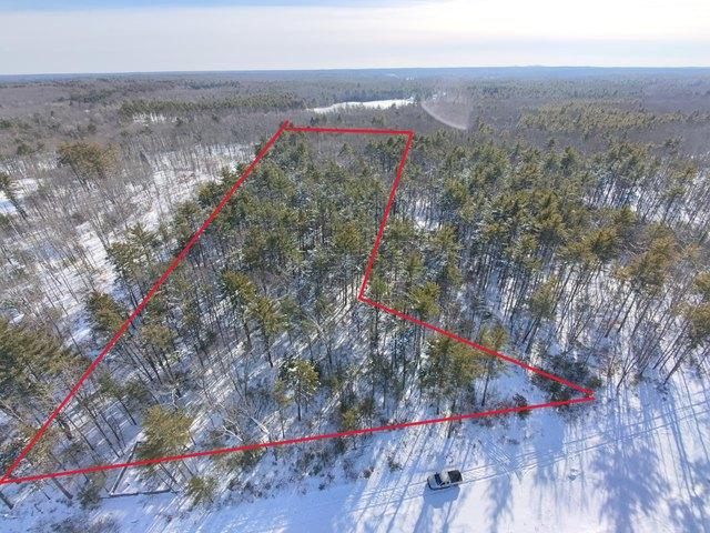 2 New Rd, Lyman, ME 04002