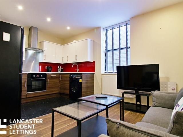 2 New Road, Lancaster LA1, Room to rent, £477 pppm | PrimeLocation