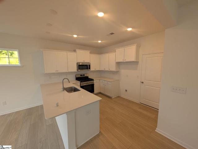 2 Nina Meadows Drive