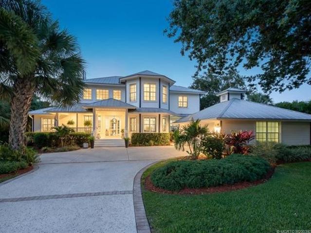 2 Oak Hill Way, Sewalls Point, FL 34996