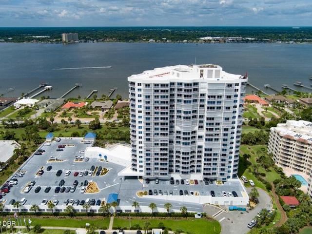 2 Oceans West Blvd Apt 1802, Daytona Beach Shores, FL 32118
