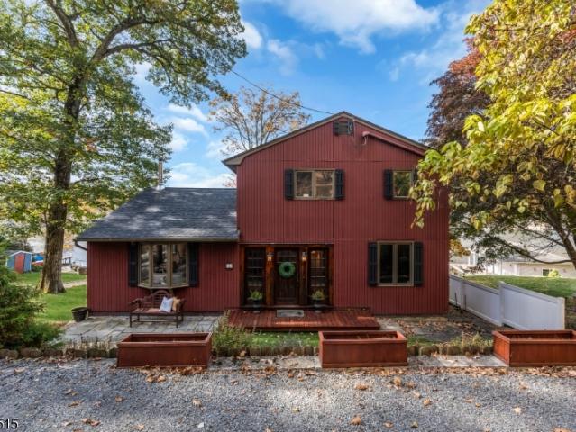 2 Oneida Ave, Hopatcong, NJ 07843 | MLS #4013
