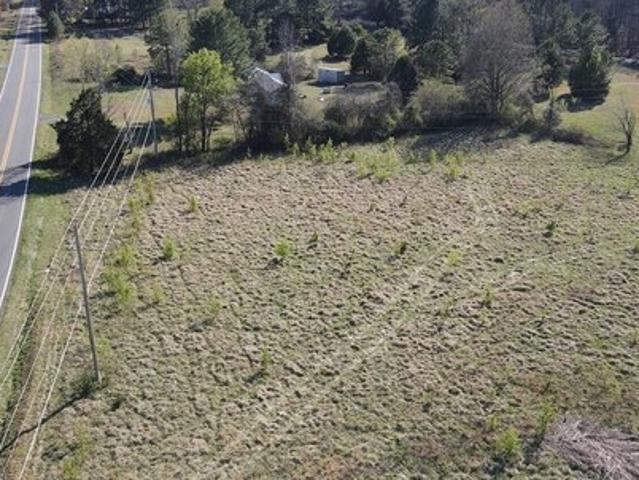 2 Orange Grove Rd, Hillsborough, NC 27278