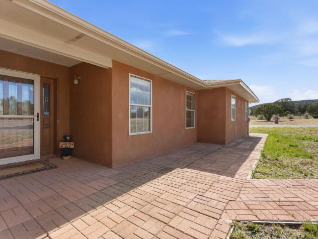 2 Autumnwood Court