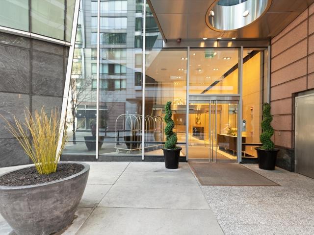 2 Avery St, Unit PH1H, Boston, MA 02111 | MLS #73492 | Compass