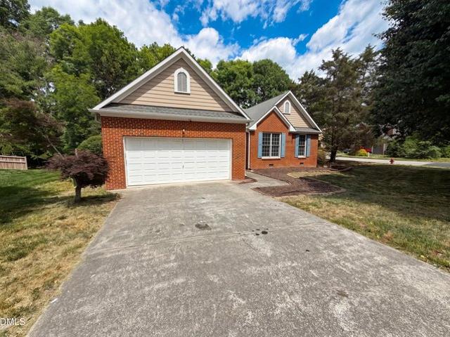 2 Afton Pl, Durham, NC 27703
