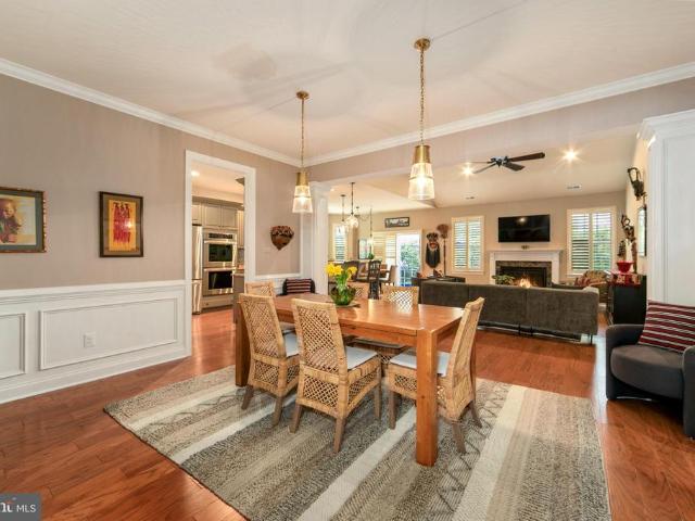 2 Alverley Circle