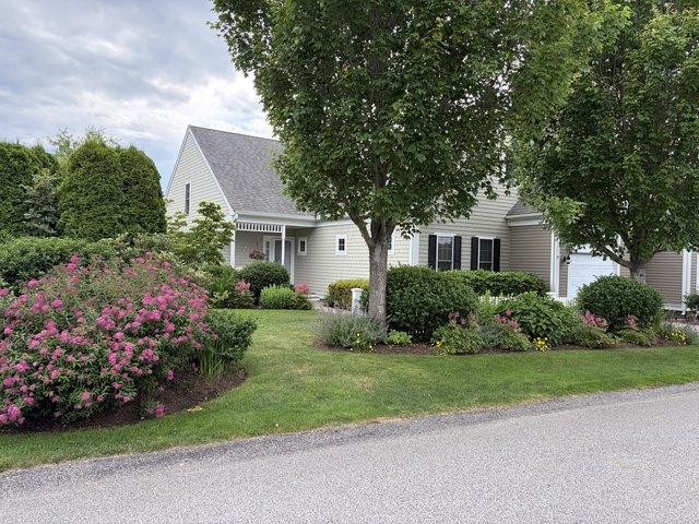 2 Amberwood Ct Unit 2, Bourne, MA 02532