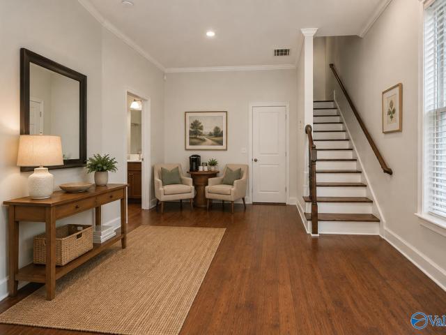 2 Arch Street
