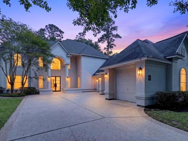 2 Argonne Pl, The Woodlands, TX 77382