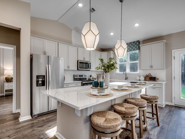 2 Buckingham Dr, Loris, SC 29569 | MLS #2522 | Compass