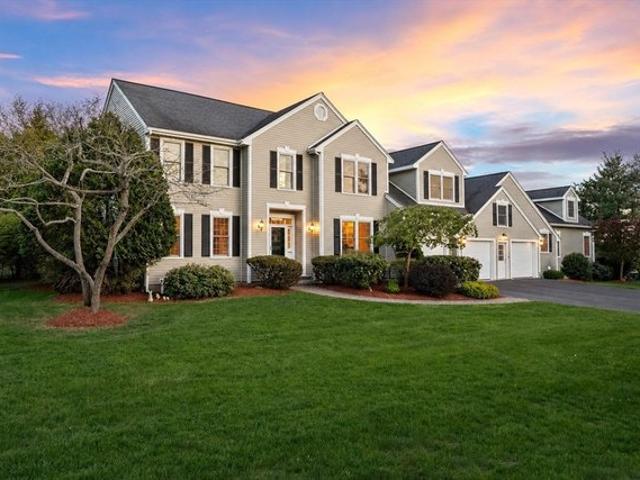 2 Bartlett Rd, Westford, MA 01886
