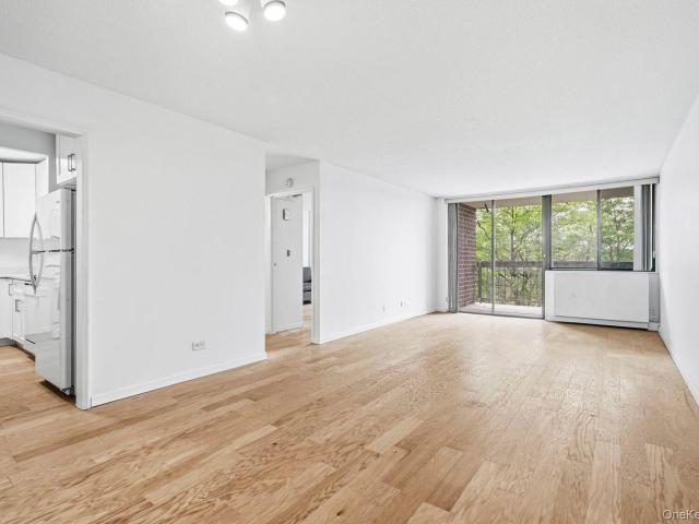 2 Bay Club Drive 6F