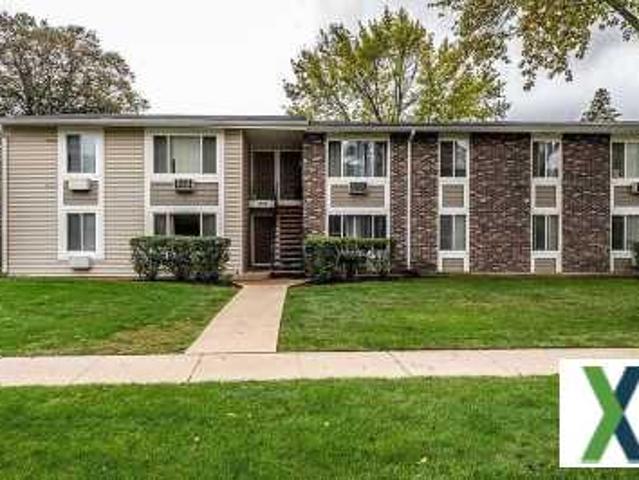 4 bd, 3 ba, 1543 sqft Home for rent Oswego, Illinois