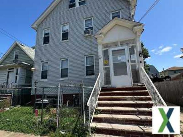 2 bd, 1 ba, 1350 sqft Home for rent Roselle, New Jersey