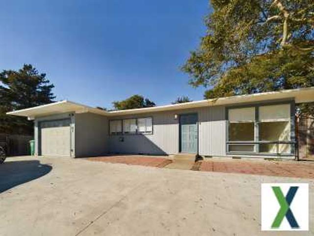 2 bd, 1 ba, 1695 sqft Home for rent Seaside, California