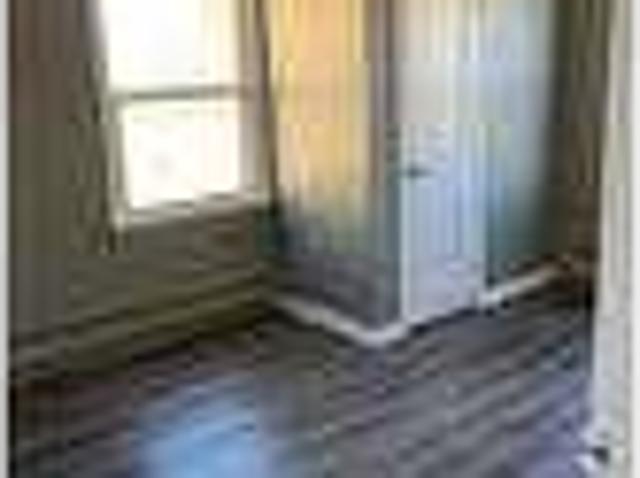 2 BD 1 BA $595/month
