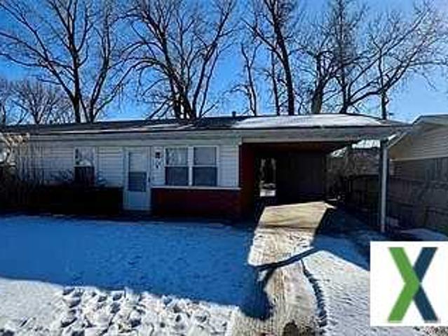 2 bd, 1 ba, 800 sqft Home for rent Fairview Heights, Illinois