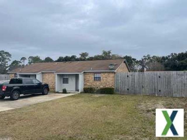 2 bd, 1 ba, 960 sqft Home for rent Ensley, Florida
