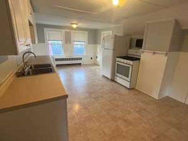 2 bd, 1 ba, 980 sqft Apartment for rent Naugatuck, Connecticut