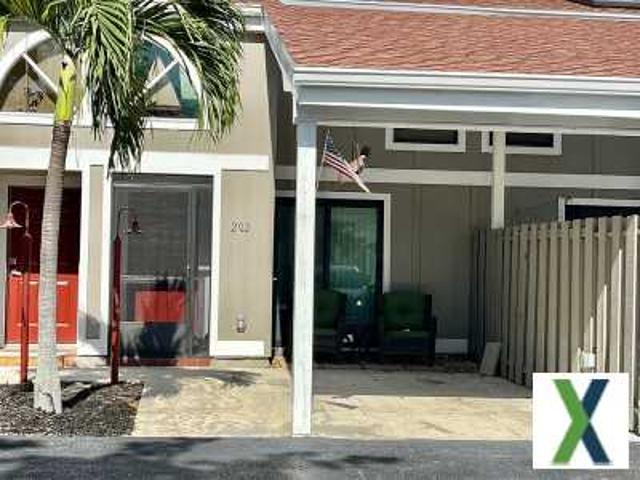 2 bd, 2 ba, 1068 sqft Condo for rent Iona, Florida