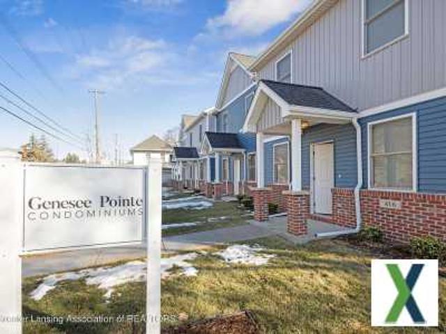 2 bd, 2 ba, 1248 sqft Condo for sale Lansing, Michigan