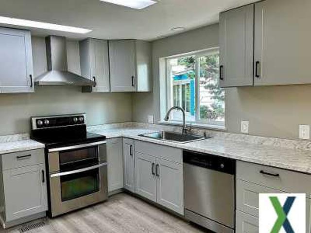 2 bd, 2 ba, 1248 sqft Home for sale Troutdale, Oregon