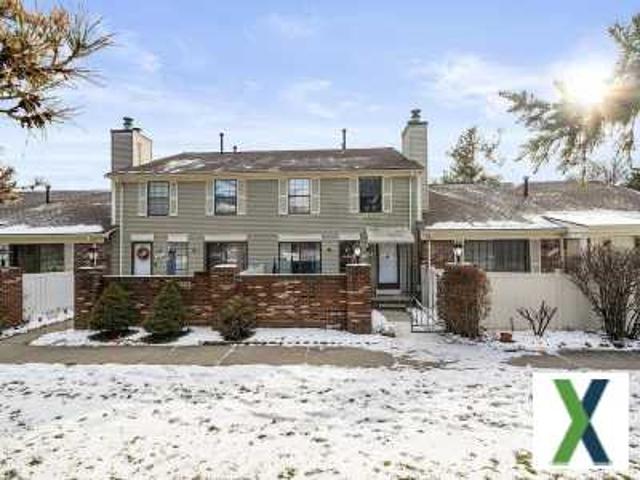 2 bd, 2 ba, 1307 sqft Condo for sale Clinton, Michigan