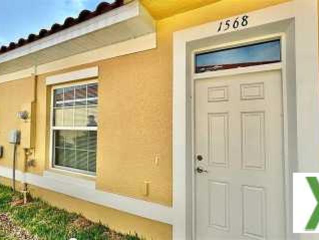 2 bd, 2 ba, 1563 sqft Townhome for rent Poinciana, Florida
