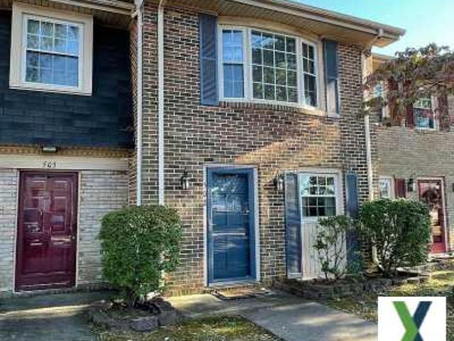2 bd, 2 ba, 2106 sqft Townhome for rent Roanoke Rapids, North Carolina