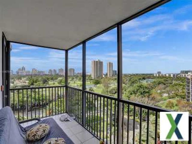 2 bd, 2 ba, 755 sqft Condo for sale Aventura, Florida