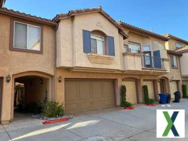 3 bd, 2 ba, 1200 sqft Home for rent Rancho San Diego, California