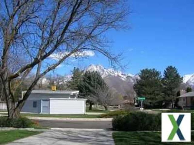 5 bd, 3 ba, 1594 sqft House for sale Clovis, California