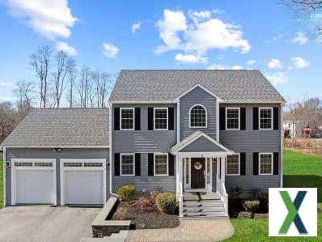 1 bd, 3 ba, 890 sqft Home for sale Inkster, Michigan