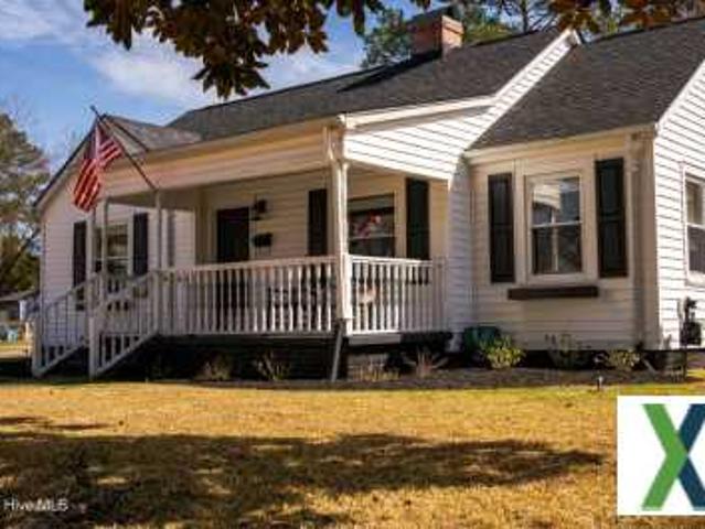 2 bd, 3 ba, 2133 sqft Home for sale New Bern, North Carolina