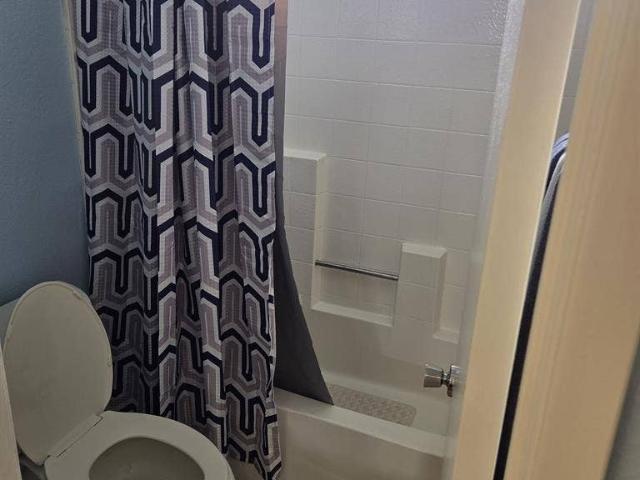 2 beautifully furnished rooms