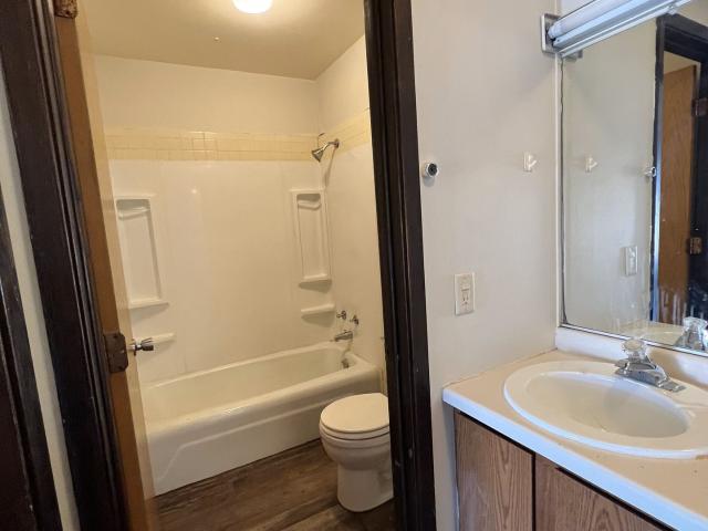 2 bed/1 bath $850